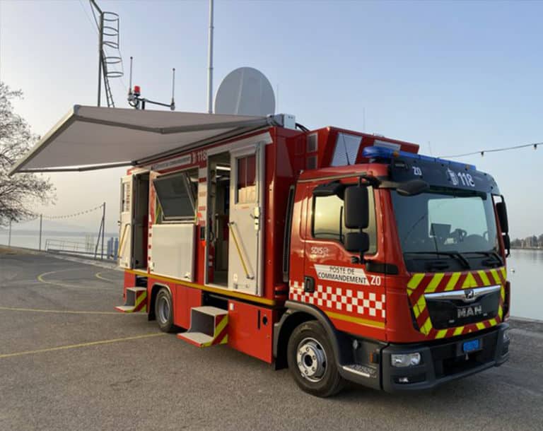 AUDIOVISUAL EQUIPMENT FOR FIRE PROTECTION COMMAND VEHICLES IN ...